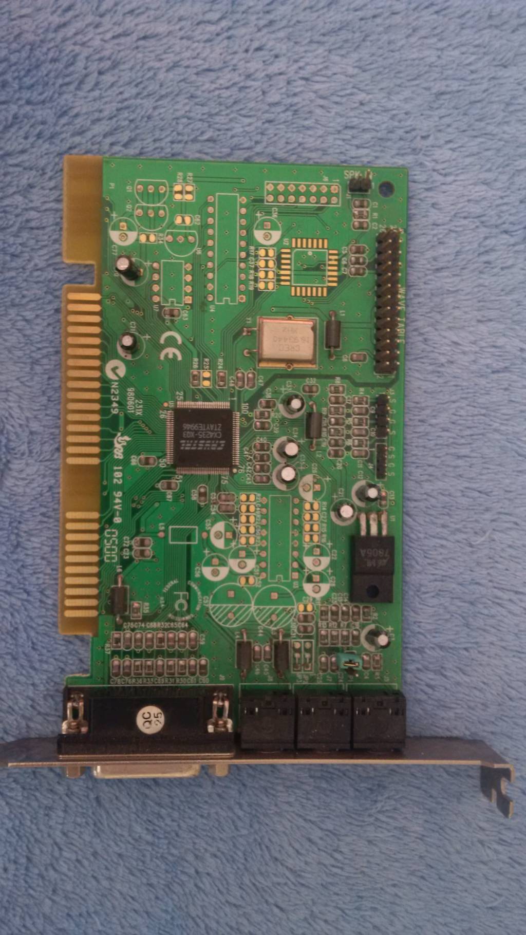 Hledám za odvoz staré notebooky / pc / karty | VšezaOdvoz