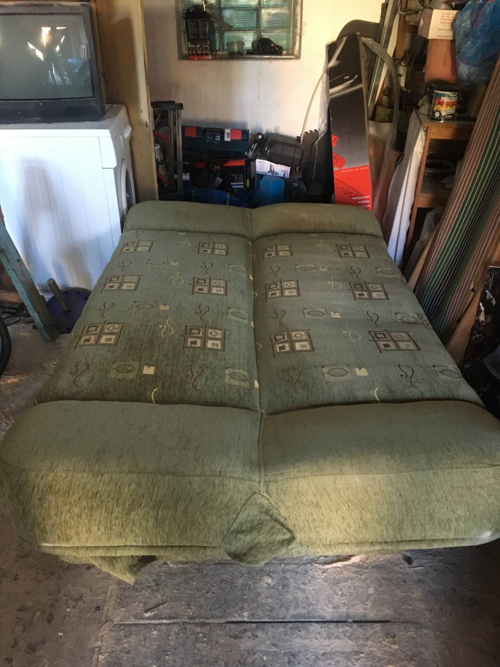 Daruji za odvoz rozkladaci gauc | VšezaOdvoz