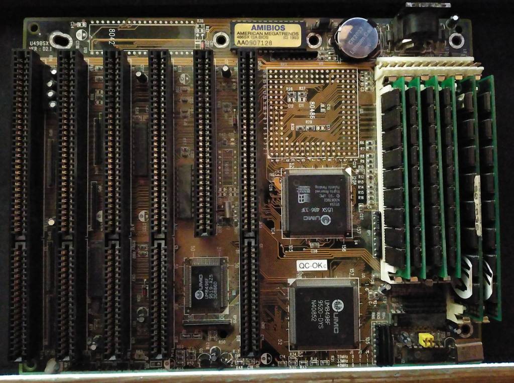 Hledám za odvoz pc "šrot" z minulého tisíciletí | VšezaOdvoz